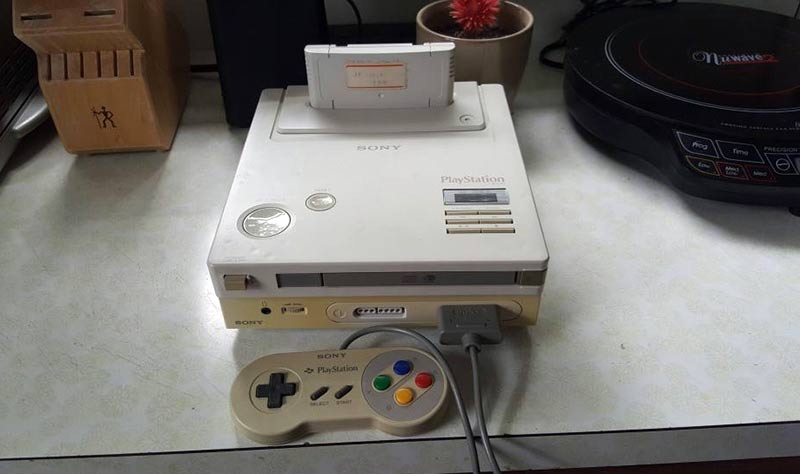 DanDiebold´s Nintendo Playstation prototype console - TGG